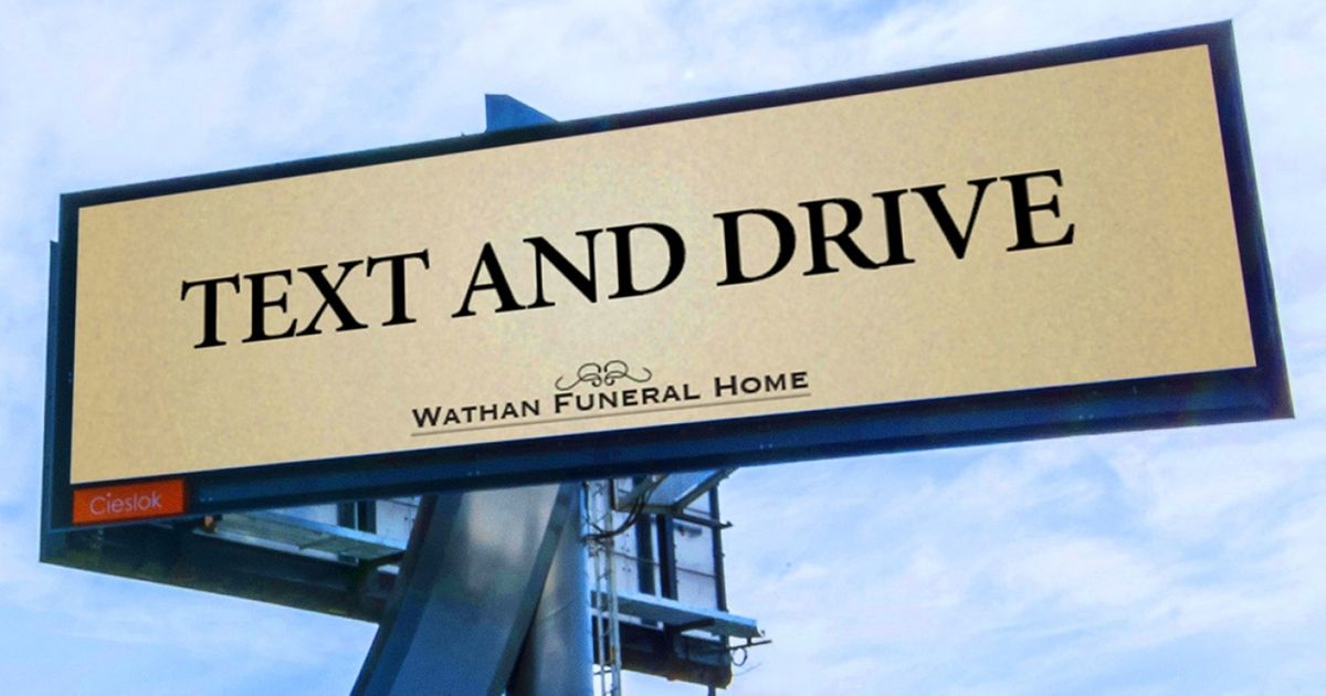 Viral Strange - 20+ Unusual Advertisements Made By The Biggest Companies